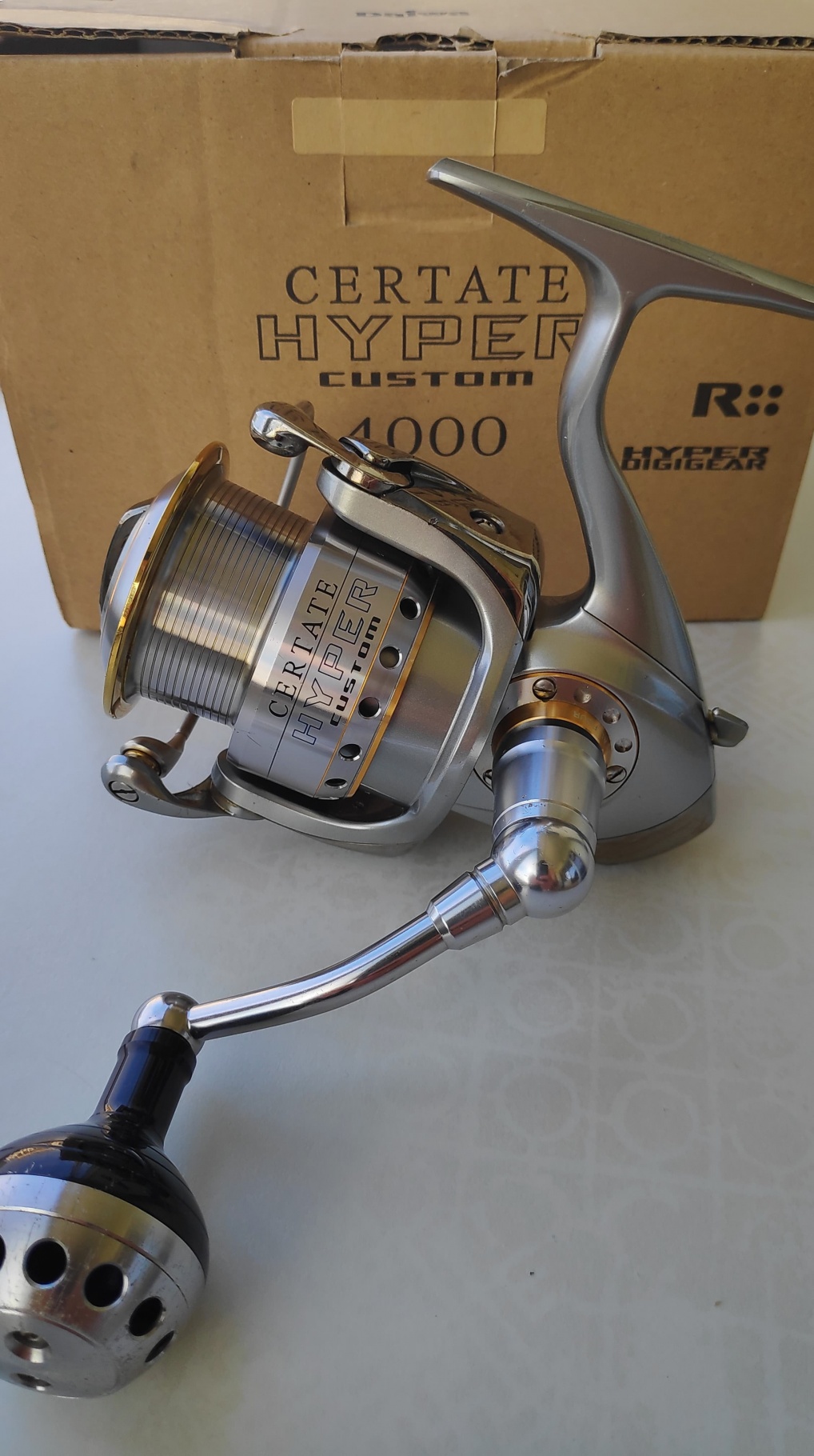 Изтекла обява: Продава Daiwa Certate Hyper Custom 4000